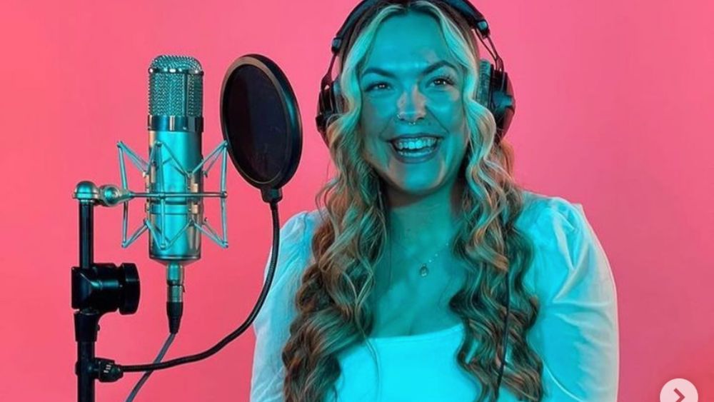 Hannah Mac: artist of the week